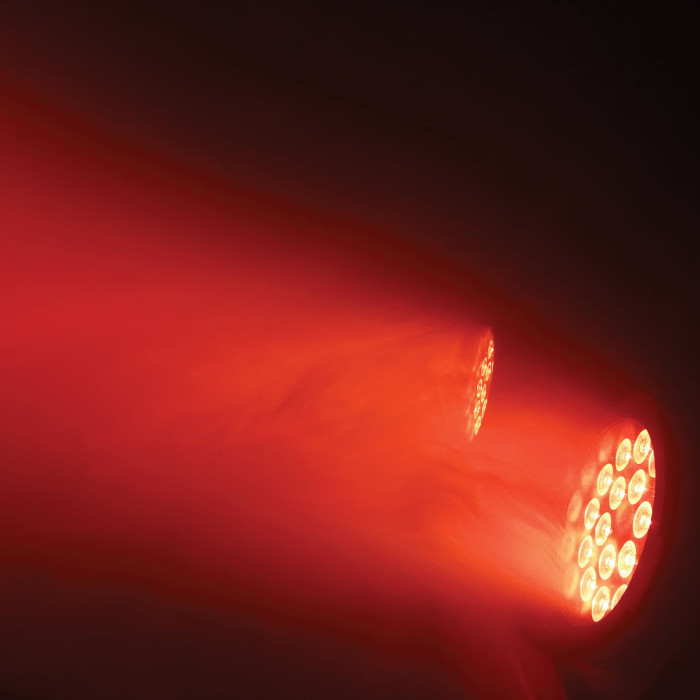 PAR SLIM 18x10W IP65 PENTA40 - Par Slim 18 Leds De 10W 5-en-1 (Angle 40°)